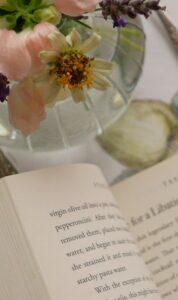 The Women Who Wrote Paris : 5 French Female Authors You Need to Read ...